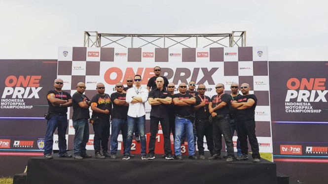 Seramnya Guard Escobar, Pasukan Kepala Plontos Pengaman Oneprix