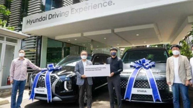 Shin Tae-Yong Pernah Dikasih 2 Mobil Mewah Harga Miliaran Rupiah Shin Tae-Yong Pernah Dikasih 2 Mobil Mewah Harga Miliaran Rupiah