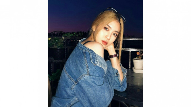 8 Potret Allissa Shin, Selebgram Dihujat Karena Mirip Rose Blackpink ...