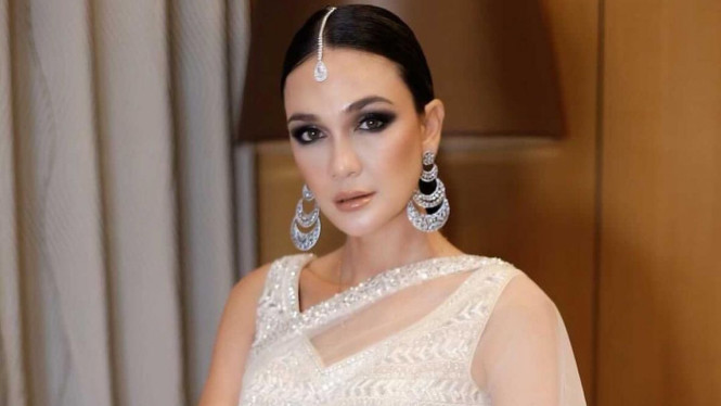 Luna Maya Beberkan Prestasi Dalam Hidup