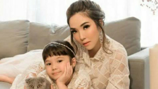 Gisella Anastasia Bakal Jalani Liburan Nataru Bersama Gading Marten