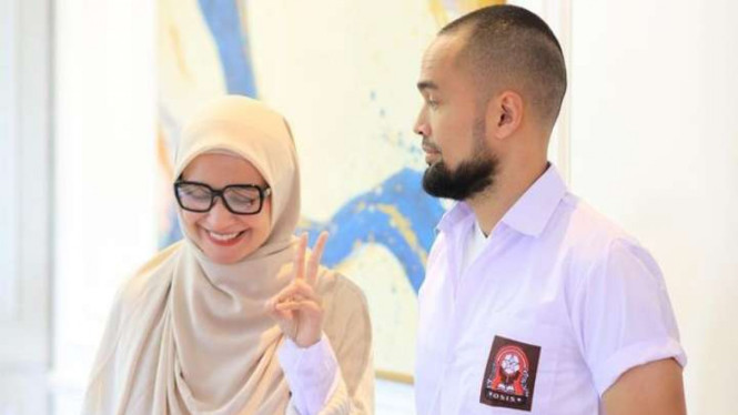 Teuku Wisnu dan Shireen Pakai Seragam SMA, Ngebet Jadi Dilan Milea