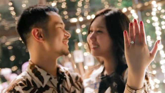 7 Momen Pernikahan Sisca Kohl dan Jess No Limit, Mewah bak Royal Wedding! 7 Momen Pernikahan Sisca Kohl dan Jess No Limit, Mewah bak Royal Wedding!