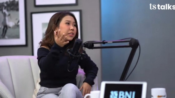 Bayaran Bikin Melongo, Kiky Saputri Sebut Roasting Sambil Disawer