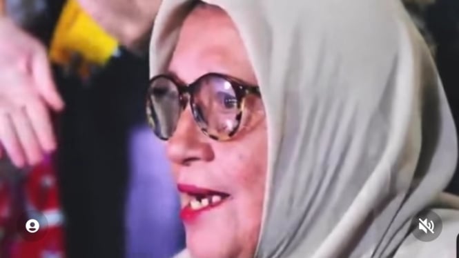 Selamat! Ibu Ahmad Dhani Ulang Tahun, Dul Jaelani: Semoga Sehat Selamat! Ibu Ahmad Dhani Ulang Tahun, Dul Jaelani: Semoga Sehat