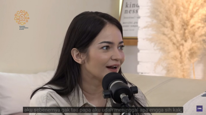 'Aku Mau Mati Aja deh Tuhan', Kisah Pilu Enzy Storia Terpaksa Pisah ... 'Aku Mau Mati Aja deh Tuhan', Kisah Pilu Enzy Storia Terpaksa Pisah ...