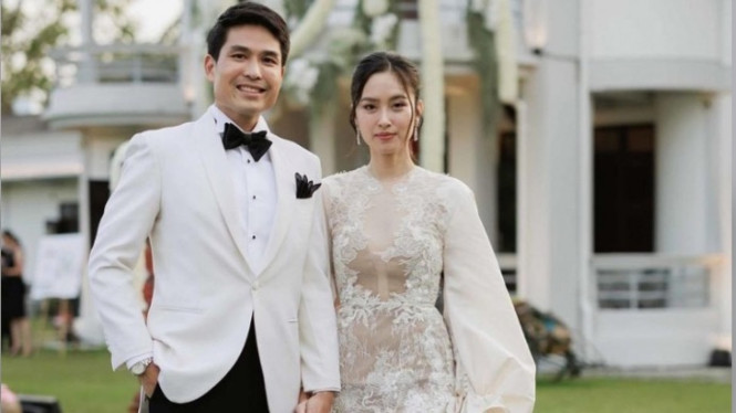 10 Potret Cantiknya Nong Poy Di Acara Resepsi Pernikahan