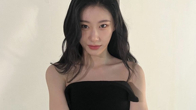 Pilih Agensi SM Atau JYP? Chaeryeong ITZY Beri Jawaban Tak Disangka