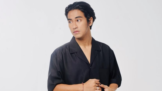 Biodata dan Fakta Abidzar Al Ghifari, Sering Dikira Kakak Adiba Khanza Biodata dan Fakta Abidzar Al Ghifari, Sering Dikira Kakak Adiba Khanza