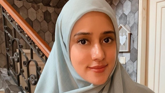 Fairuz A Rafiq Malas Tanggapi Permintaan Maaf Barbie Kumalasari Fairuz A Rafiq Malas Tanggapi Permintaan Maaf Barbie Kumalasari