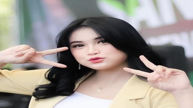 Biodata Lengkap, Profil Sherly KDI Terbaru Artis Dangdut