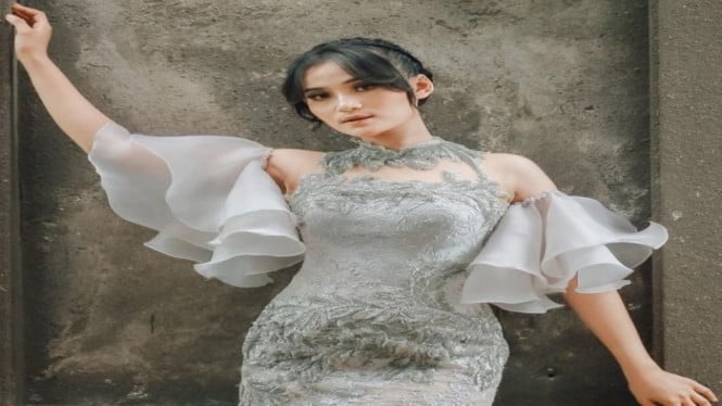 Biodata Lengkap, Profil Hana Monina Terbaru Artis Dangdut