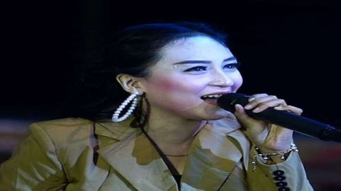 Biodata Lengkap, Profil Elsa Safira Terbaru Artis Dangdut
