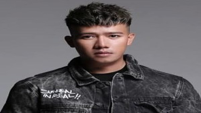 Biodata Lengkap, Profil Ruri Wantogia Terbaru Artis Dangdut