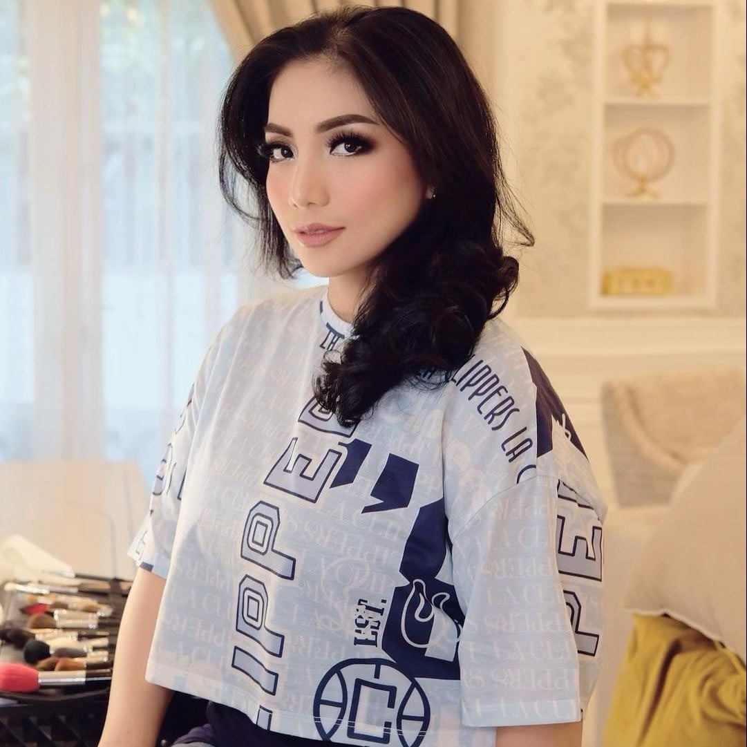 Biodata Lengkap, Profil Siti KDI Terbaru Artis Dangdut