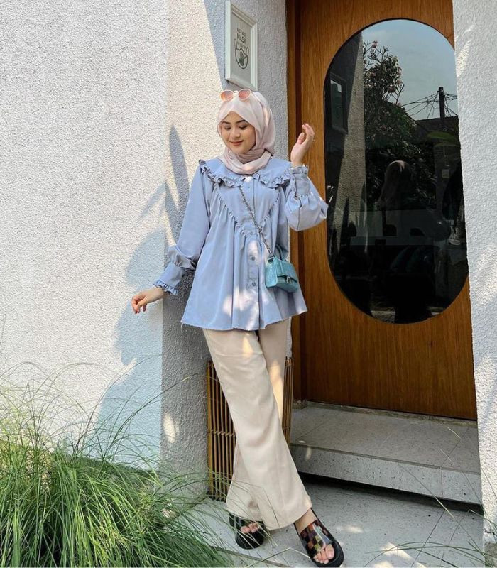 12 Ide Padu Padan Outfit Gaya Hijab Kuliah ala Selebgram Alifhia Fitri