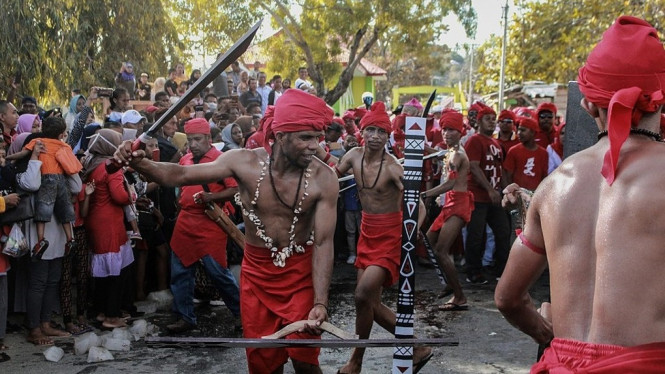 Mengenal Tari Cakalele, Simbol Keberanian Leluhur Maluku