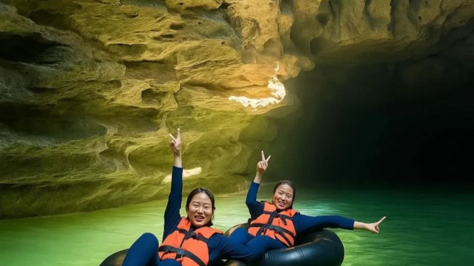 Pesona Goa Pindul, Dijuluki Cahaya Surga Yogyakarta