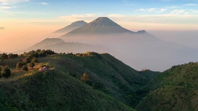 Gunung Prau, Surga di Atas Awan Dieng