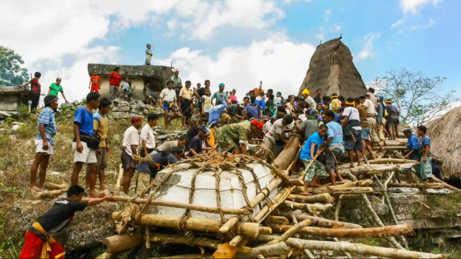 Menjaga Nadi Spiritual Upacara Marapu di Tanah Sumba