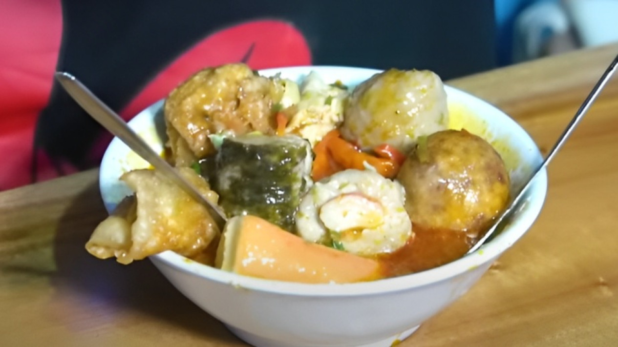 Foto Dimsum Kuah Tomyam Sensasi Kuliner Tersembunyi Bandung yang Bikin ...