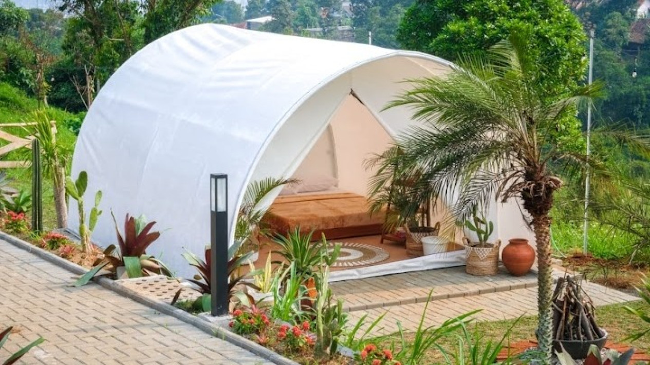 Foto Glamping Kala Senja di Bandung, Tawarkan Healing Sambil Nikmati Sunset