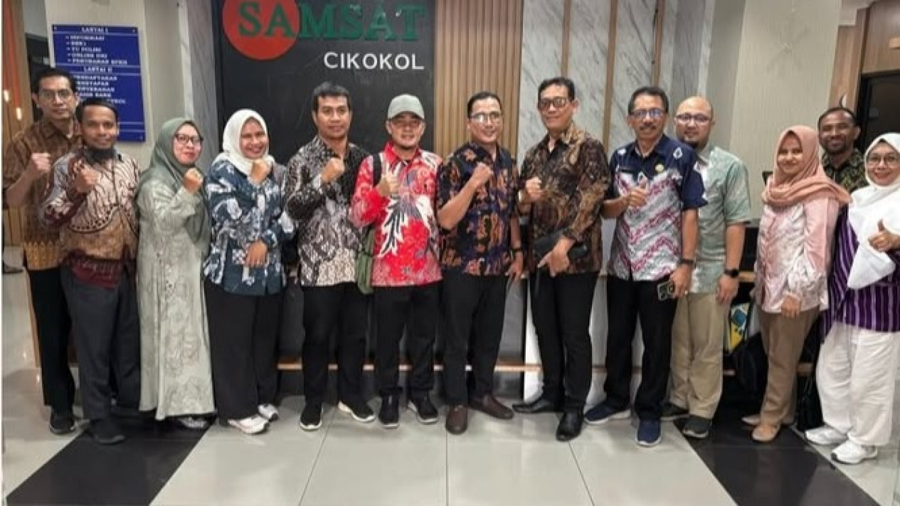 Foto UPT PPD Cikokol Layani 20.000 Pembayaran Pajak Kendaraan Sejak 10 ...