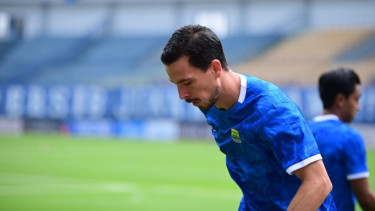 Gaji Fantastis Thom Haye di Persib Bandung Tembus Rp 760 Juta Per Bulan