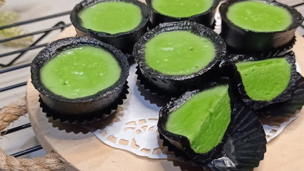 Foto Kue Muso Khas Jambi, Perpaduan Cantik Ketan Hitam dan Vla Lembut ...