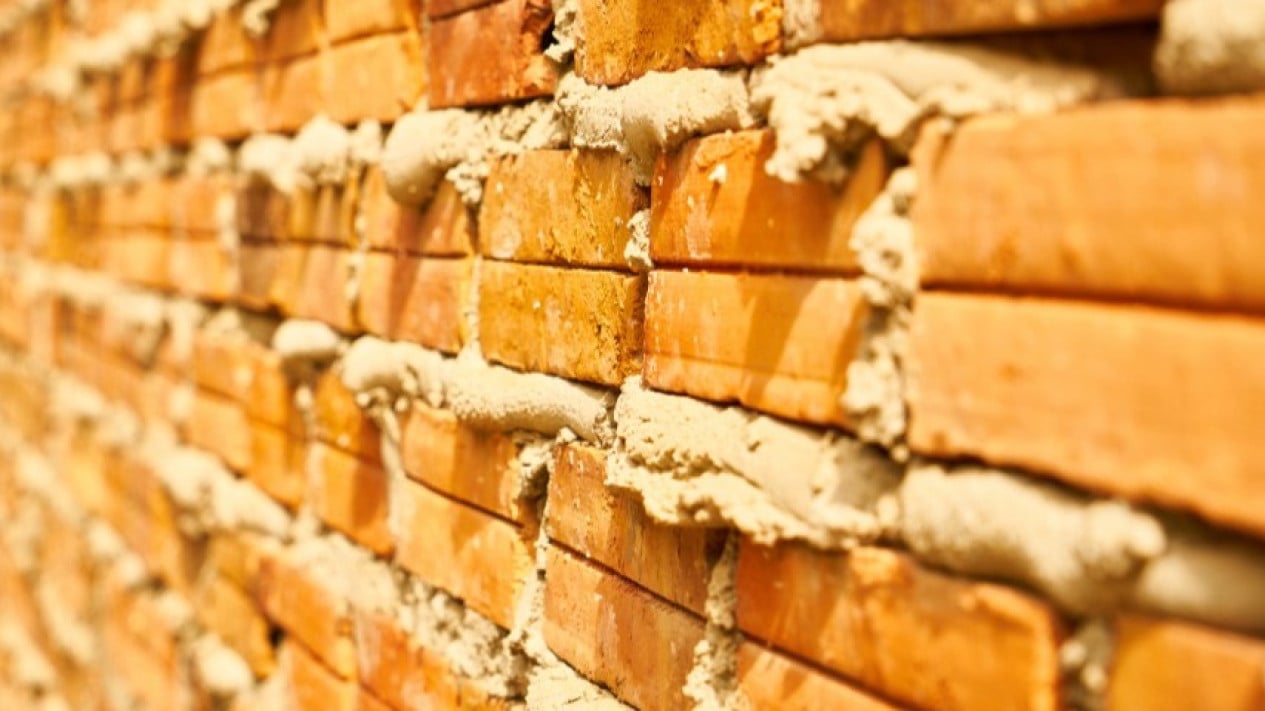Foto Ingin Bangun Rumah Pakai Batu Bata Merah? Ini Sederet Keuntungannya