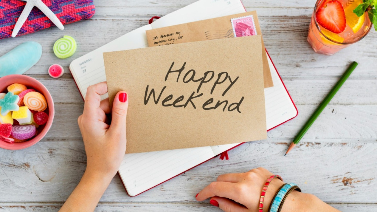 Foto 35 Contoh Ucapan Happy Weekend Aesthetic Buat Story Media Sosial