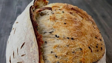 Resep Roti Madu, Kombinasi Manis Dan Lembut Yang Sulit Ditolak