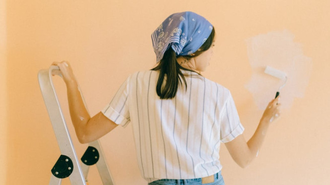 Dinding Rumah Lembap dan Berjamur? Ini Cara Ampuh Mengatasinya, Hunian ...