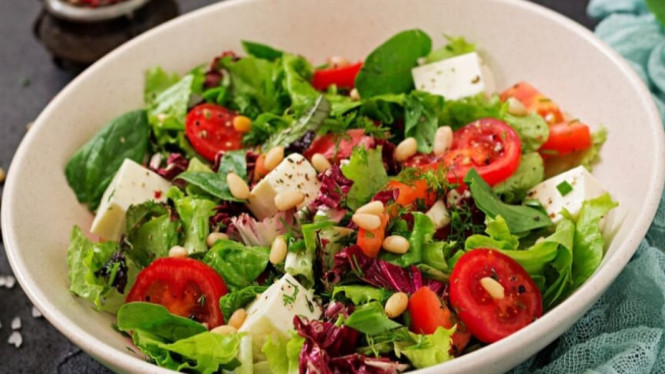 5 Resep Salad Sehat yang Bisa Dibuat dalam 10 Menit