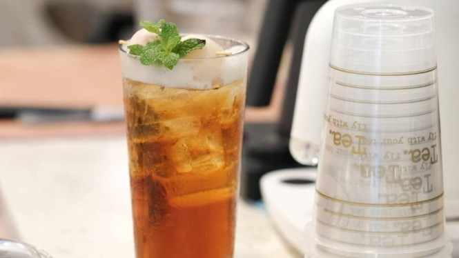 Haus Hilang, Segar pun Datang: 3 Cara Bikin Es Teh Manis yang Nikmat
