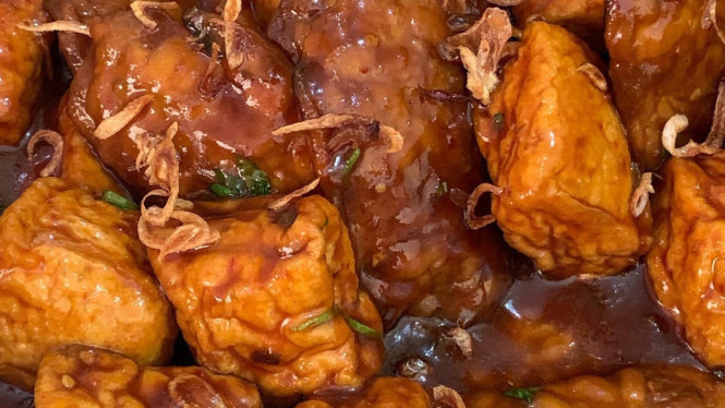 Semur Tahu Telur Istimewa: Resep Pedas Manis, Bikin Nagih!