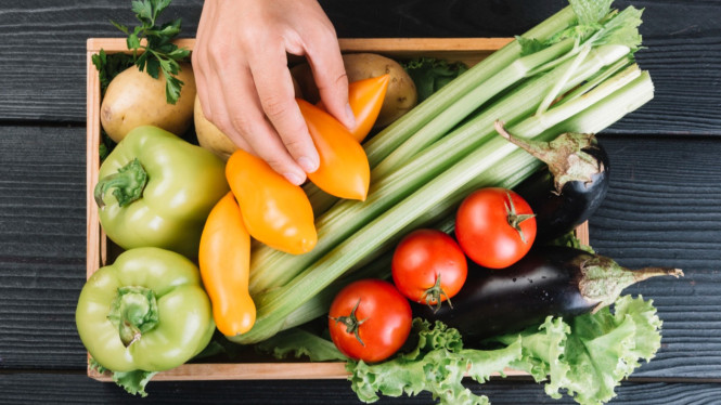 Jangan Cepat Layu! Ini Tips Menyimpan Sayur Agar Awet Lebih Lama di Kulkas