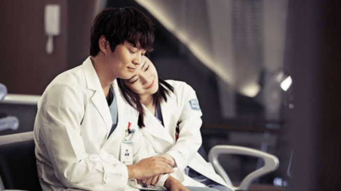 Intip Dunia Medis Penuh Drama! Ini 5 Drakor yang Bikin Kamu Terpukau ...