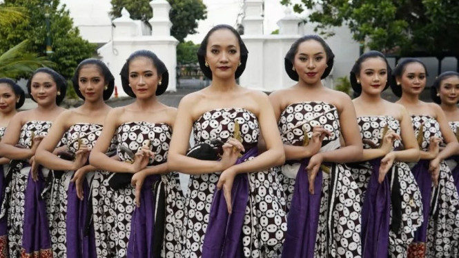 Mengenal Keindahan Tari Bedhaya Gandakusuma Yogyakarta