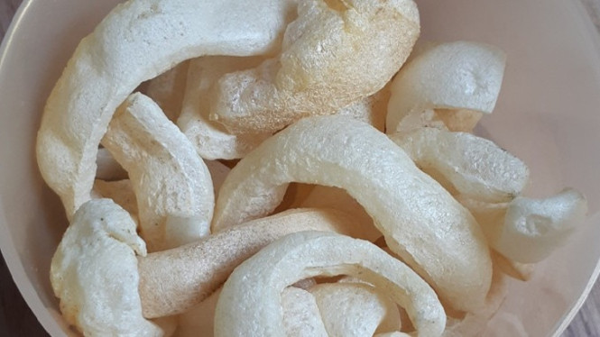 Cara Mudah Membuat Kerupuk Rambak Sapi Renyah di Rumah