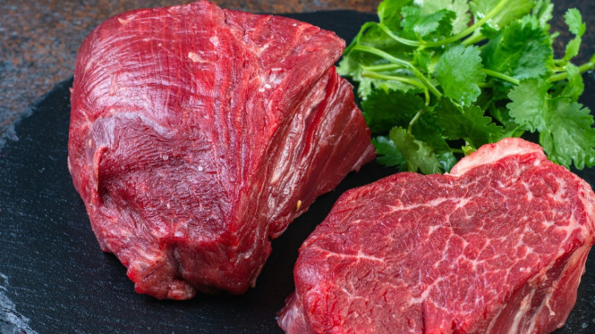 7 Perbedaan Daging Sapi dan Kambing yang Penting Diketahui