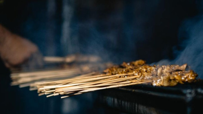 Resep Sate Daging Sapi Bumbu Kacang Enak Dan Empuk, Berikut Rekomendasi ...