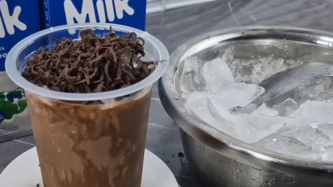 Resep Membuat Es Coklat Kental yang Enak