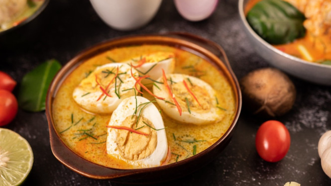 Kari Telur Super Creamy yang Bikin Nasi Auto Ludes!