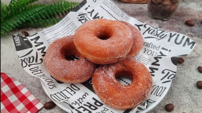 Donat Kopi Homemade, Lembut Wangi, Camilan Manis untuk Mood Baik Seharian