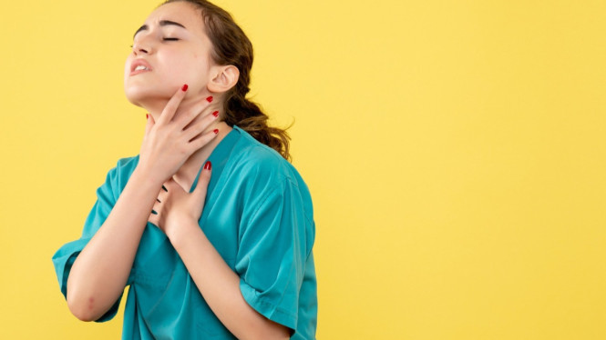 5 Makanan Pantangan Penderita Amandel yang Bisa Bikin Kondisi Makin Parah