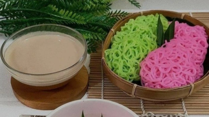 Bahan Membuat Kue Putu Mayang Lengkap Dengan Resepnya