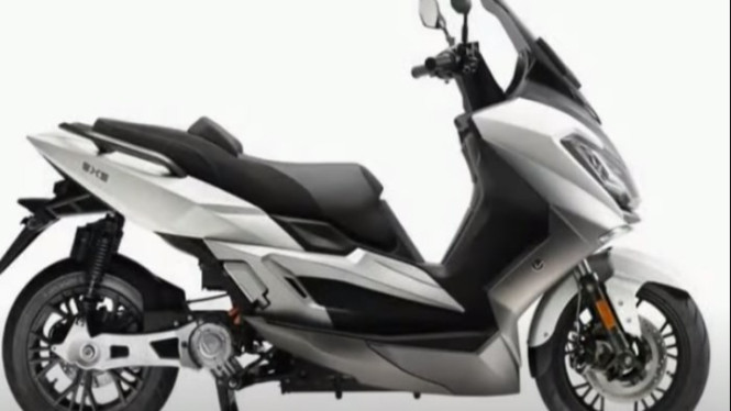 Mengarungi Ombak Pasar Motor Listrik, BYD Akan Produksi Baterai Aman ...