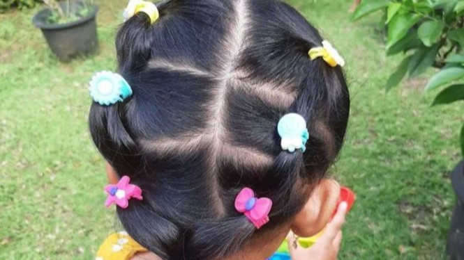 10 Inspirasi Model Rambut Anak Perempuan Simpel dan Unik Untuk 17 Agustusan