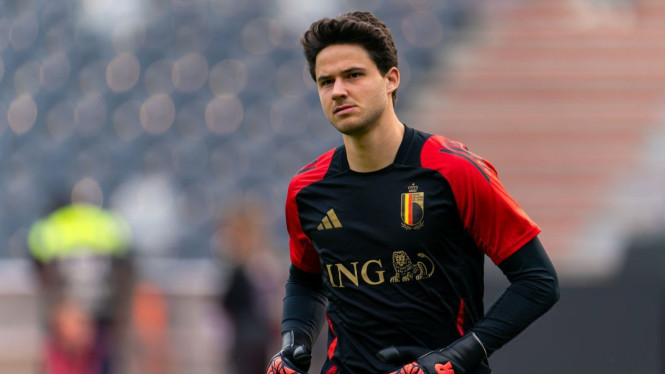 Senne Lammens Terinspirasi Neuer dan Courtois